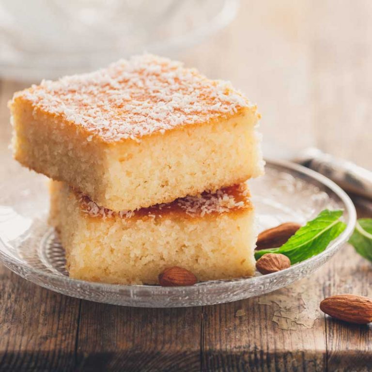 Prepare The Innovative Semolina Cake Recipe At Home